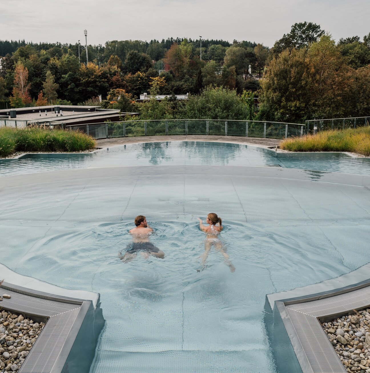 Vielfältige Wasserwelt & Pools im Spa Resort Geinberg – Spa Resort Geinberg